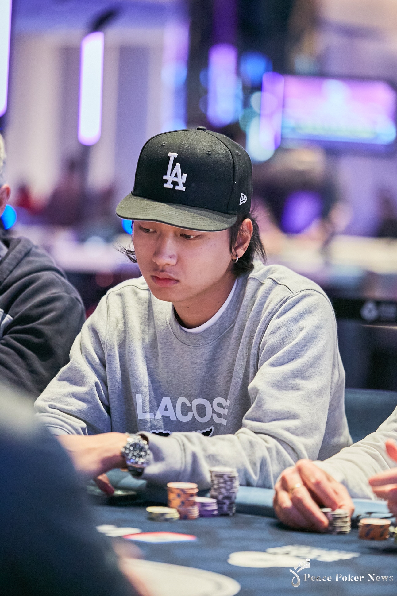 Player Suya Lee from South Korea is playing Outback Survivor Bounty Day ...